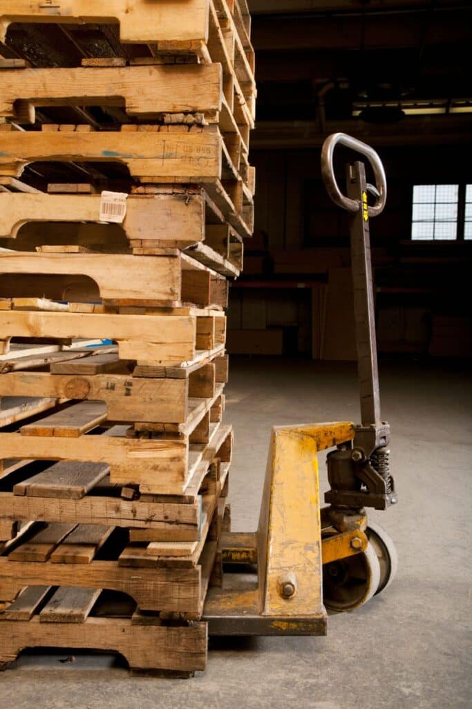 Pallet Basics: Making Sense Of Types of Pallets - Accu Pallet