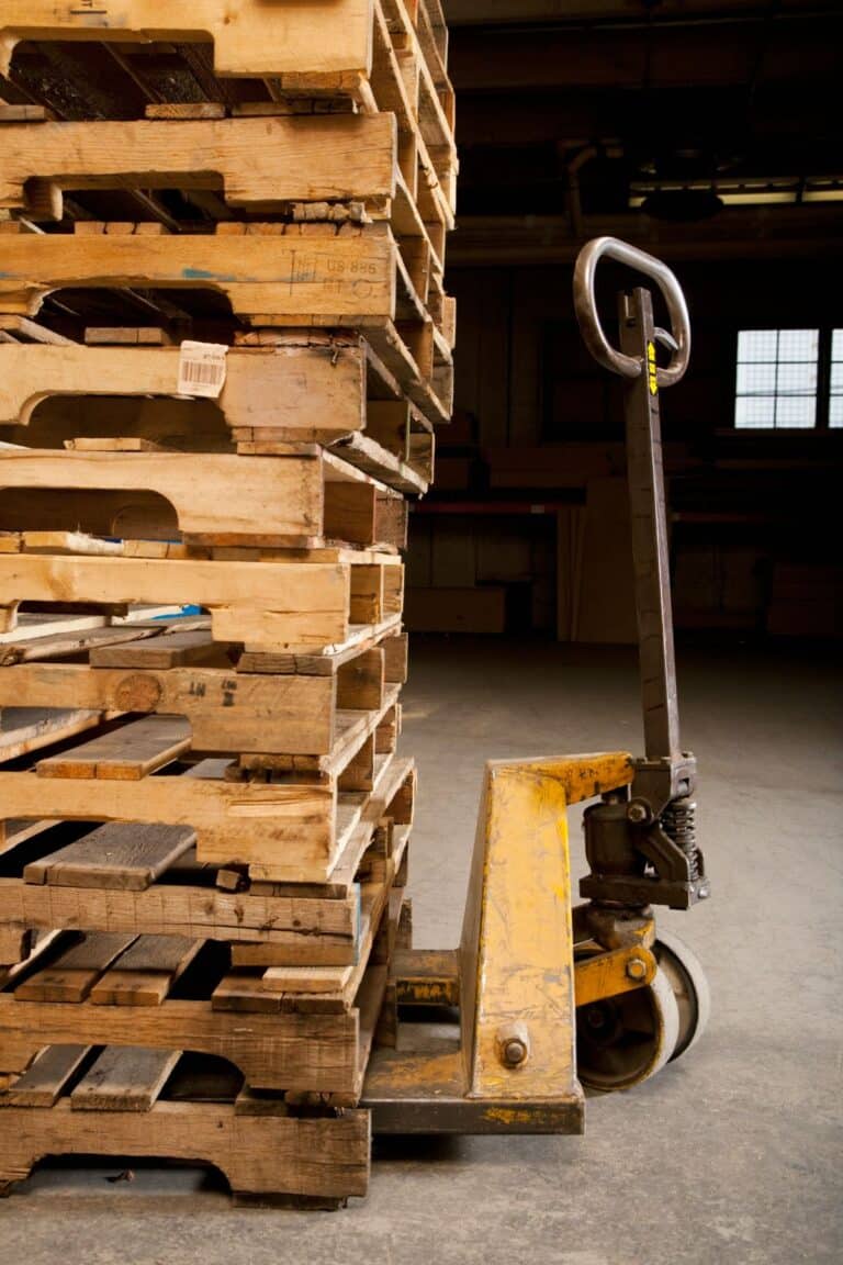Pallet Basics: Making Sense Of Types of Pallets - Accu Pallet